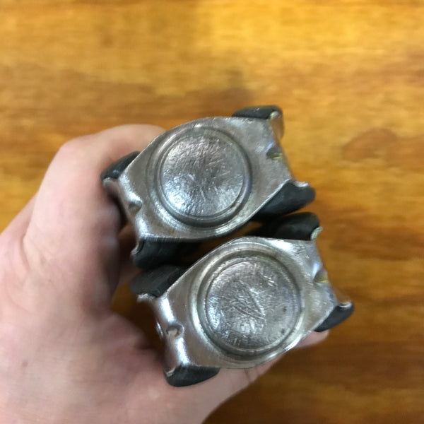 SCHWINN BOW PEDALS FITS SCHWINN STINGRAYS KRATE & OTHERS VINTAGE ...